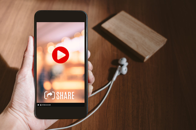 Why Vertical Video is the Best Video Type to Use on Social Media